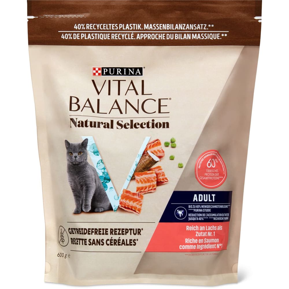 Vital Balance Natural Selection · dry food for cats · salmon • Migros