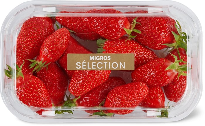 Buy Product Red fruits & berries • Migros